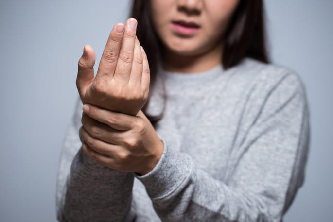 CTS Carpal Tunnel Syndrome: Penyebab, Gejala, dan Penanganan